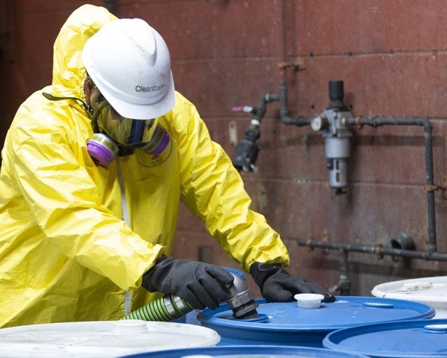 Small Quantity Generators Must Re-Notify EPA of Status by September 1 ...